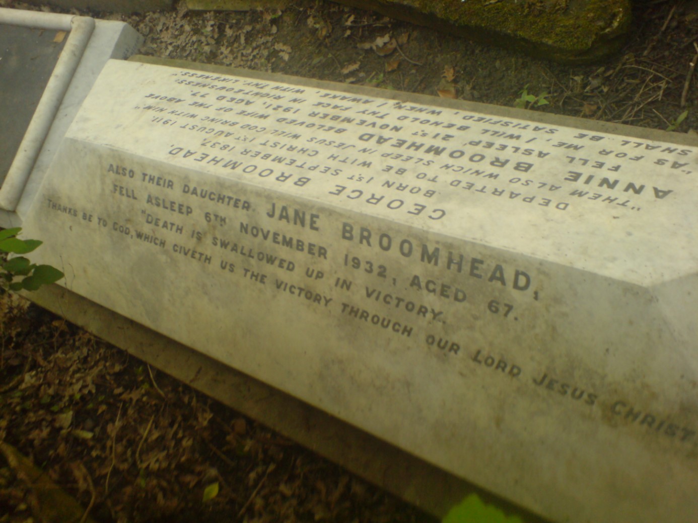 Grave of Frederick Edward Raven and his Chums | Plymouth Brethren Archive